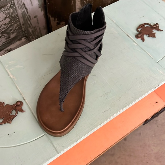 Gypsy Jazz | Shoes | Gypsy Jazz Gladiator Sandal | Poshmark